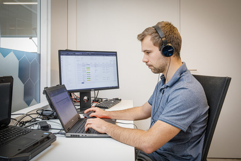 Delivery services | Deploy with confidence